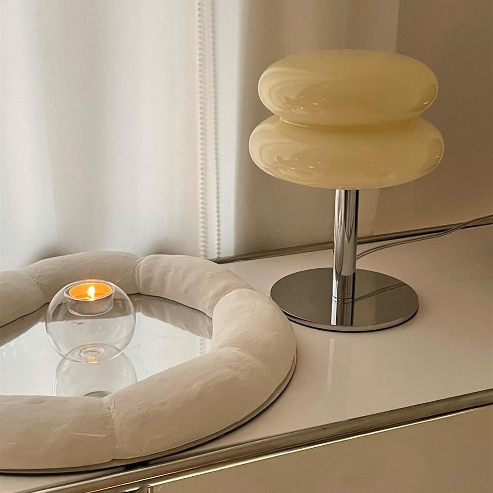 Retro '50s Table Lamp - Shop Online on roomtery