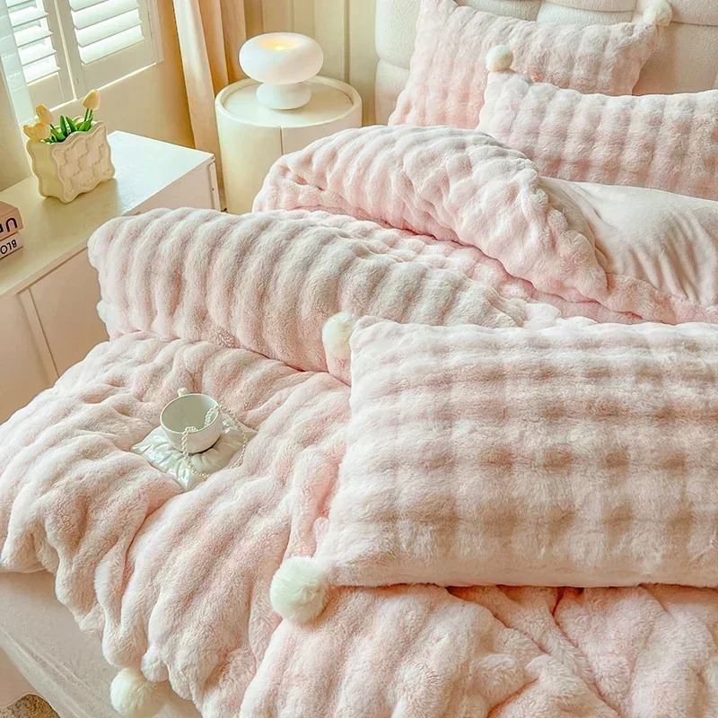 Faux Fur Warm Fluffy Bedding Sett Plush And Warm Bedding Roomtery