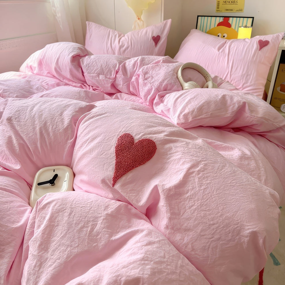 Pink Washed Cotton Bedding Set With Red Embroidered Heart - roomtery