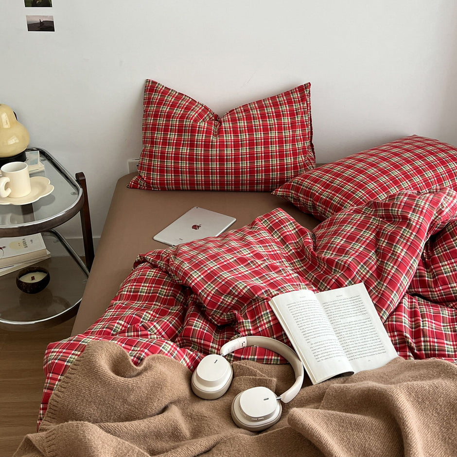 Vintage Aesthetic Bedding Sets & Duvet Covers