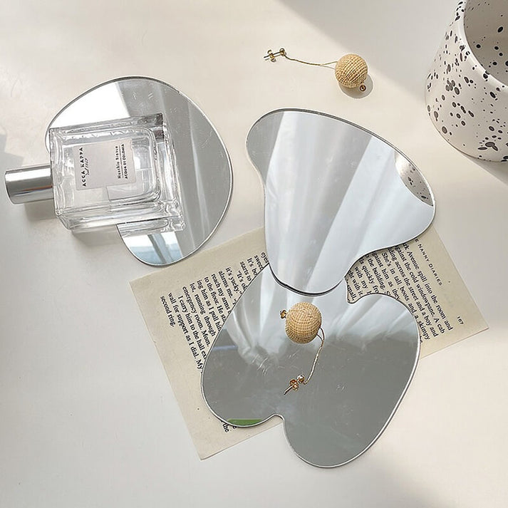 Blob Mirror Coaster - Shop Online on roomtery