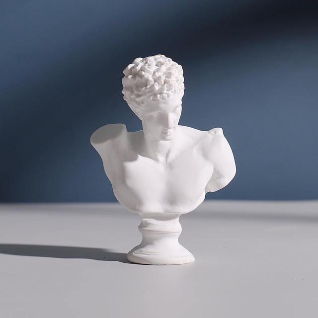 Mini Bust Figurines - Shop Online on roomtery