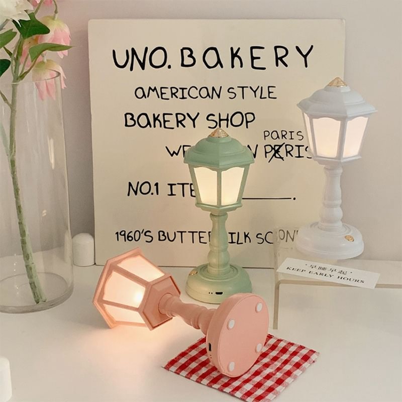 Aesthetic Table Lamps | Desk & Bedside Aesthetic Lamps - roomtery