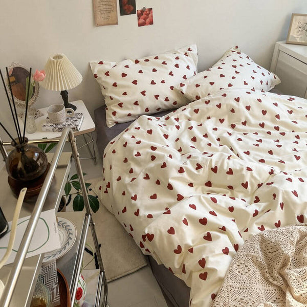Vintage Red Hearts Bedding Set | Aesthetic Bedding - roomtery